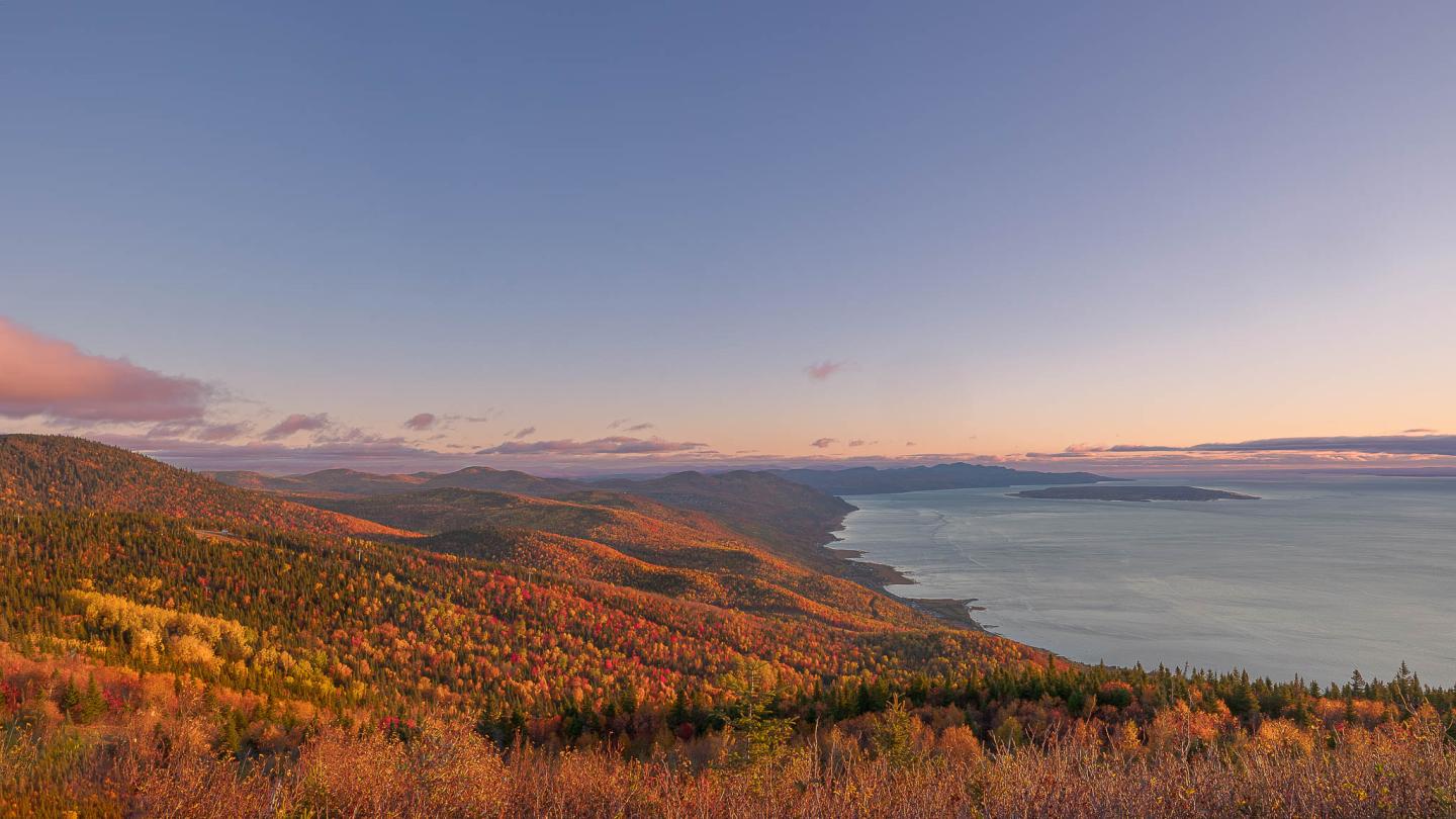 Discover Stunning Views at Lookout "Le Buton"